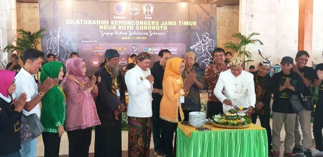 Lestarikan Musik Keroncong, DPD Pamori Surabaya Gaet Kalangan Milenial ...